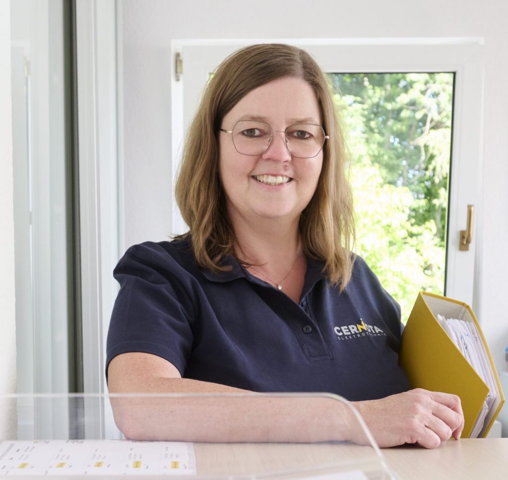 Elektrofachkraft Schwerpunkt Schaltschrankbau (m/w/d) | cernota ...